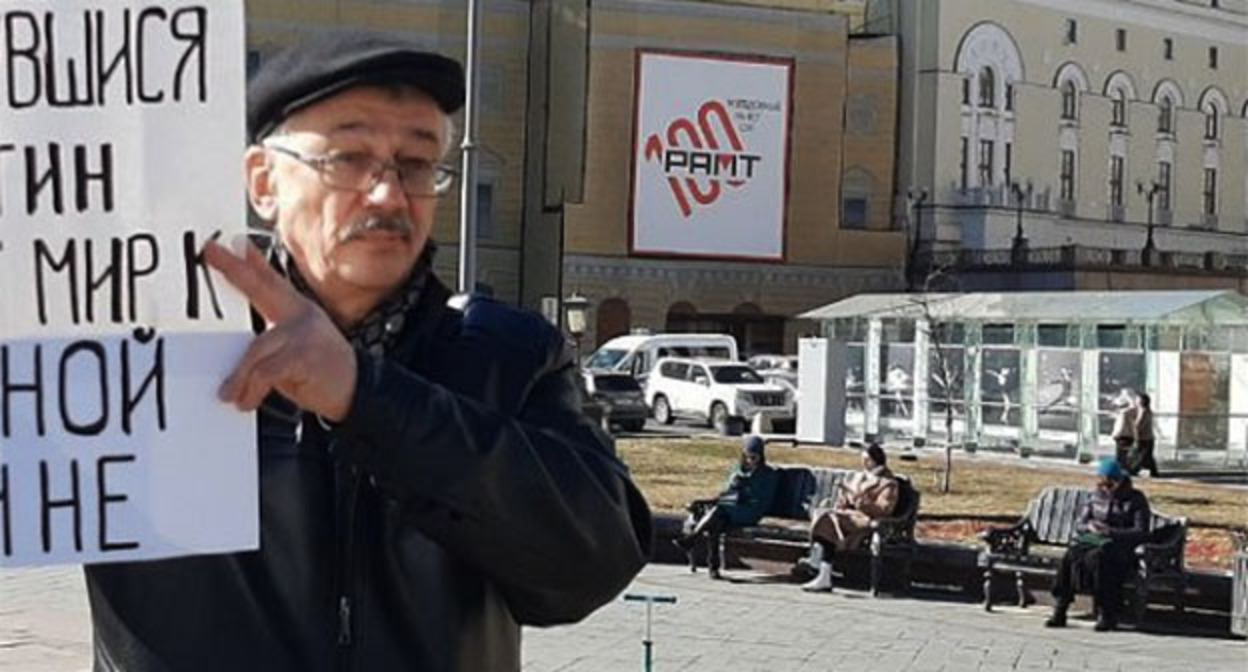 Кавказский Узел | Суд по делу Орлова начался при усиленных мерах ...